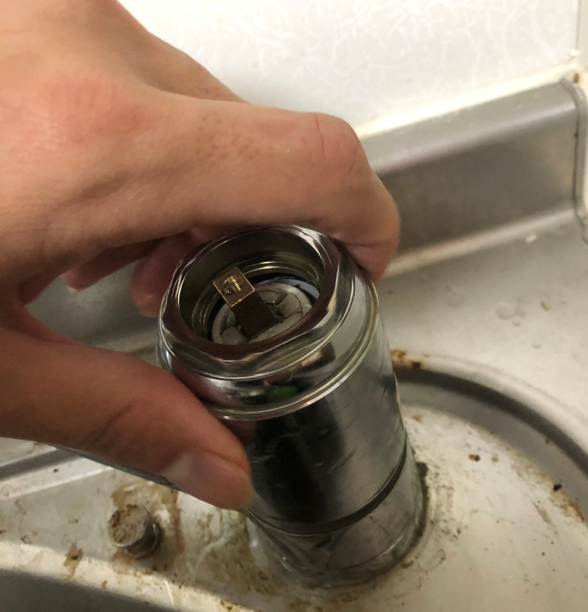 KVK社の水道に分岐水栓CB-SKE6を取り付けて食洗器を設置！必要な工具＆手順を写真付きで解説！ – お金の職員室